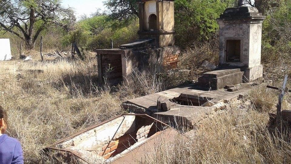 Solicitan mejoras en el cementerio de Luján - Diario Panorama