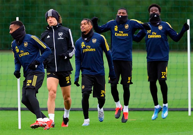 El Arsenal es el primer equipo en volver a las prácticas en Inglaterra ...
