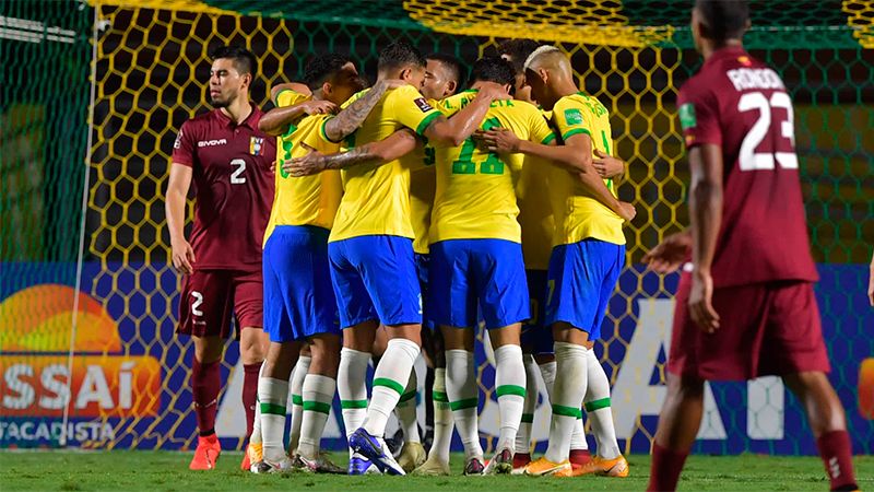 Brasil le ganó con lo justo a Venezuela y quedó como único líder ...