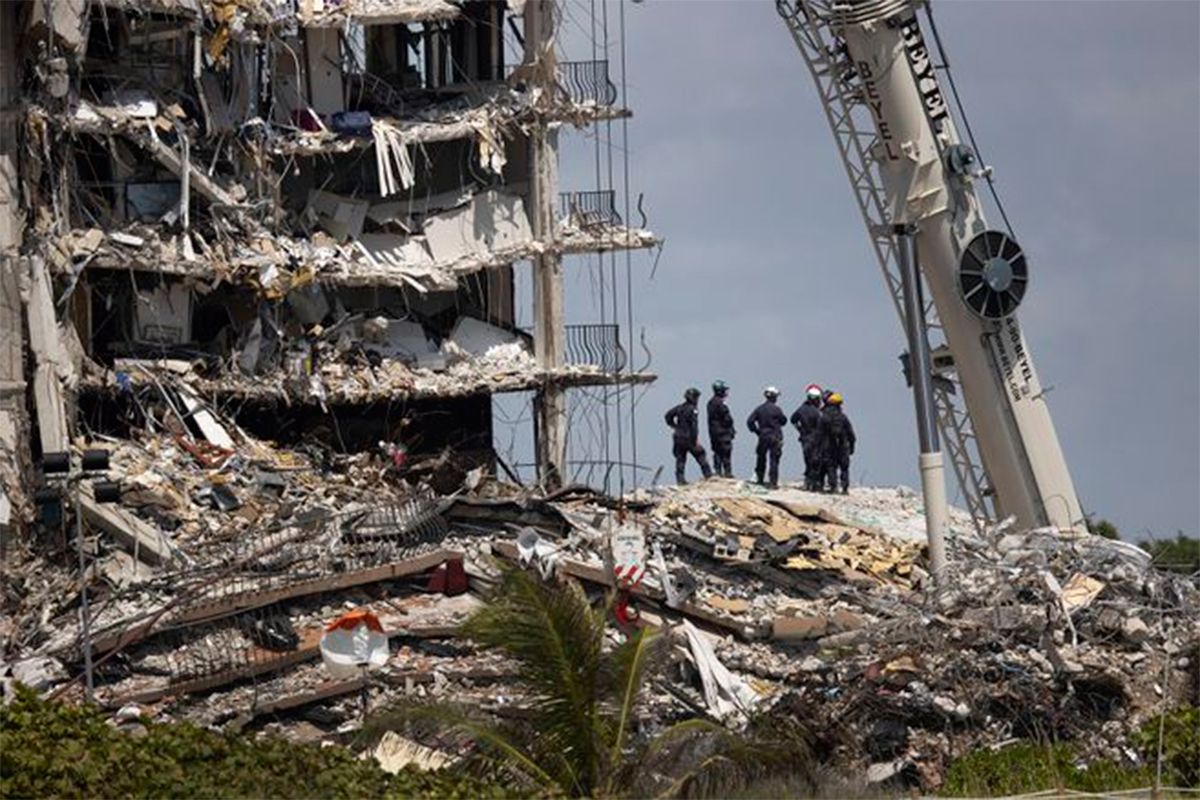 Aumentan a 10 los muertos por el derrumbe del edificio en Miami ...