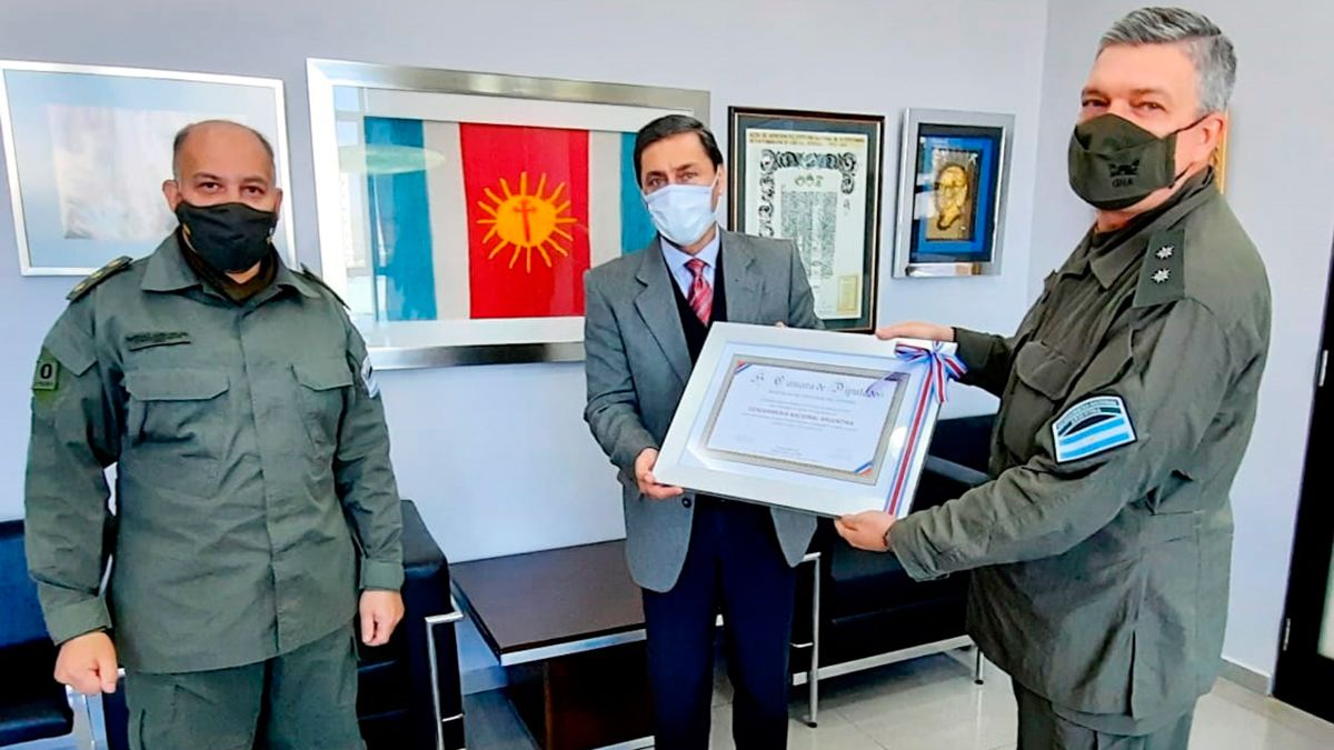 Silva Neder recibió a la jefatura regional y local de Gendarmería ...