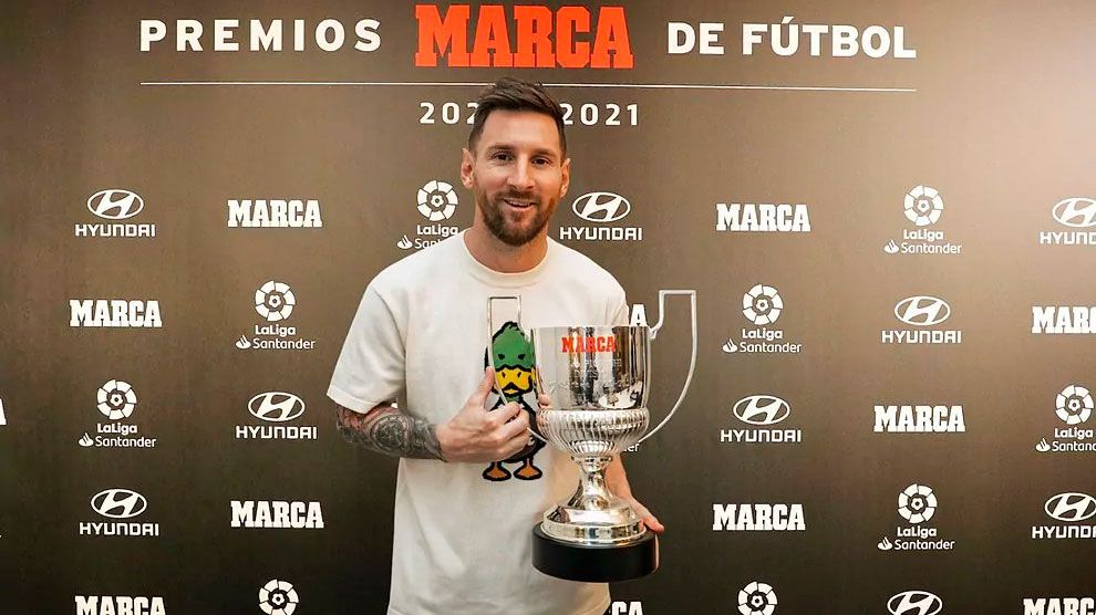 Messi recibió su octavo premio Pichichi y afirmó que es un honor ...