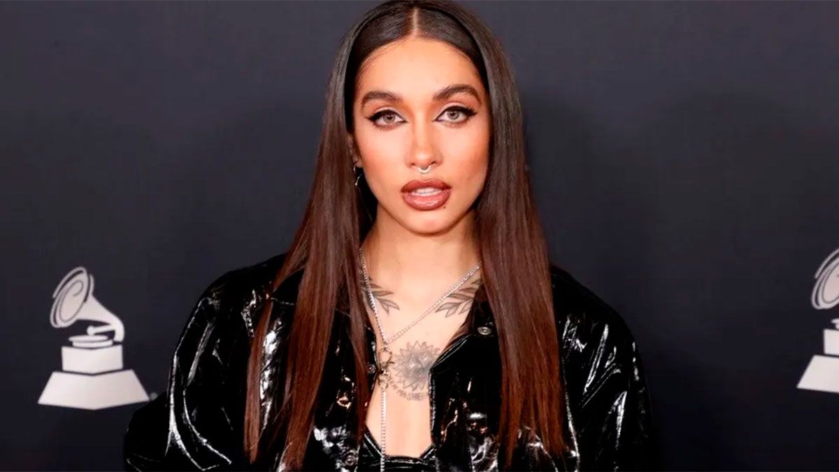 María Becerra sorprendió con un exótico look - Diario Panorama