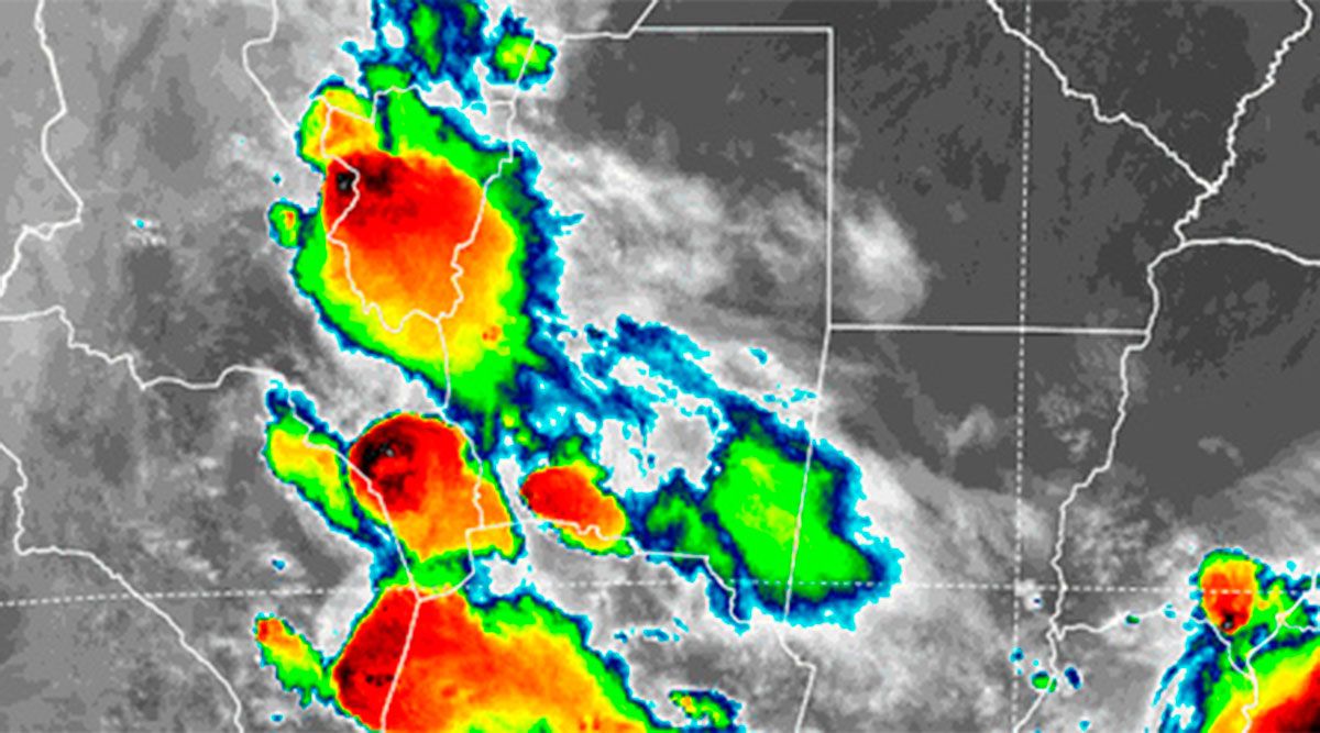 Alerta por tormentas fuertes durante la madrugada en Santiago del ...