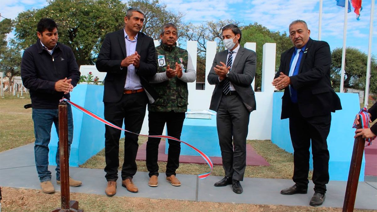 Silva Neder presidió un emotivo acto en Malbrán en homenaje a la Gesta ...