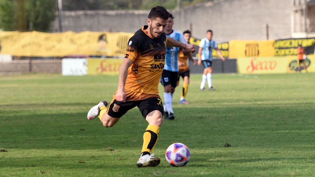 Mitre festejó ante Gimnasia de Jujuy de la mano de la Bestia Romero ...