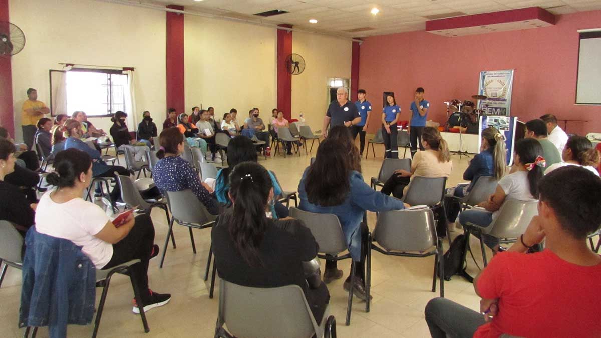 Dictaron curso en Colonia El Simbolar sobre técnicas para salvar vidas ...