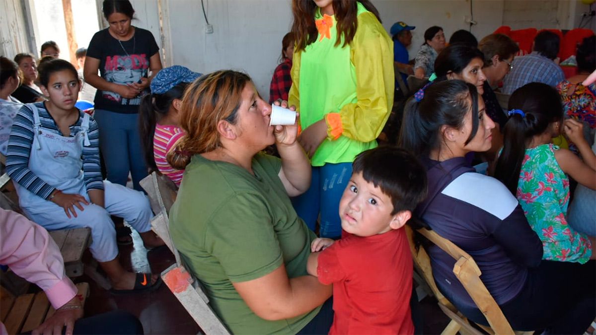 El programa “Mis primeros 1.700 días” llegó a familias de Laprida y ...