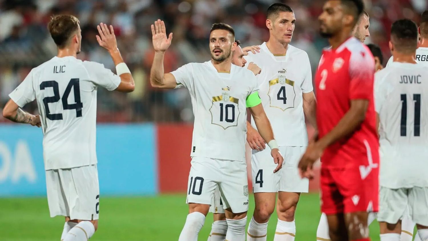 Serbia aplastó a Bahrein en un amistoso previo al Mundial de Qatar ...