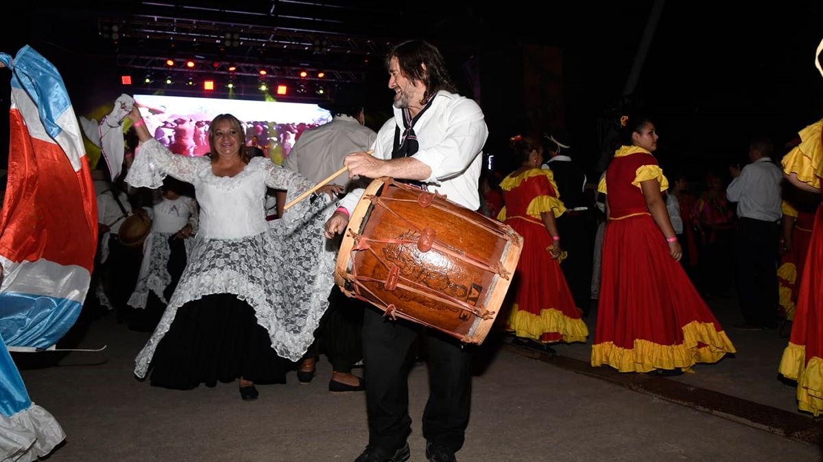 Los santiagueños disfrutaron de la 52º edición del Festival Nacional de ...