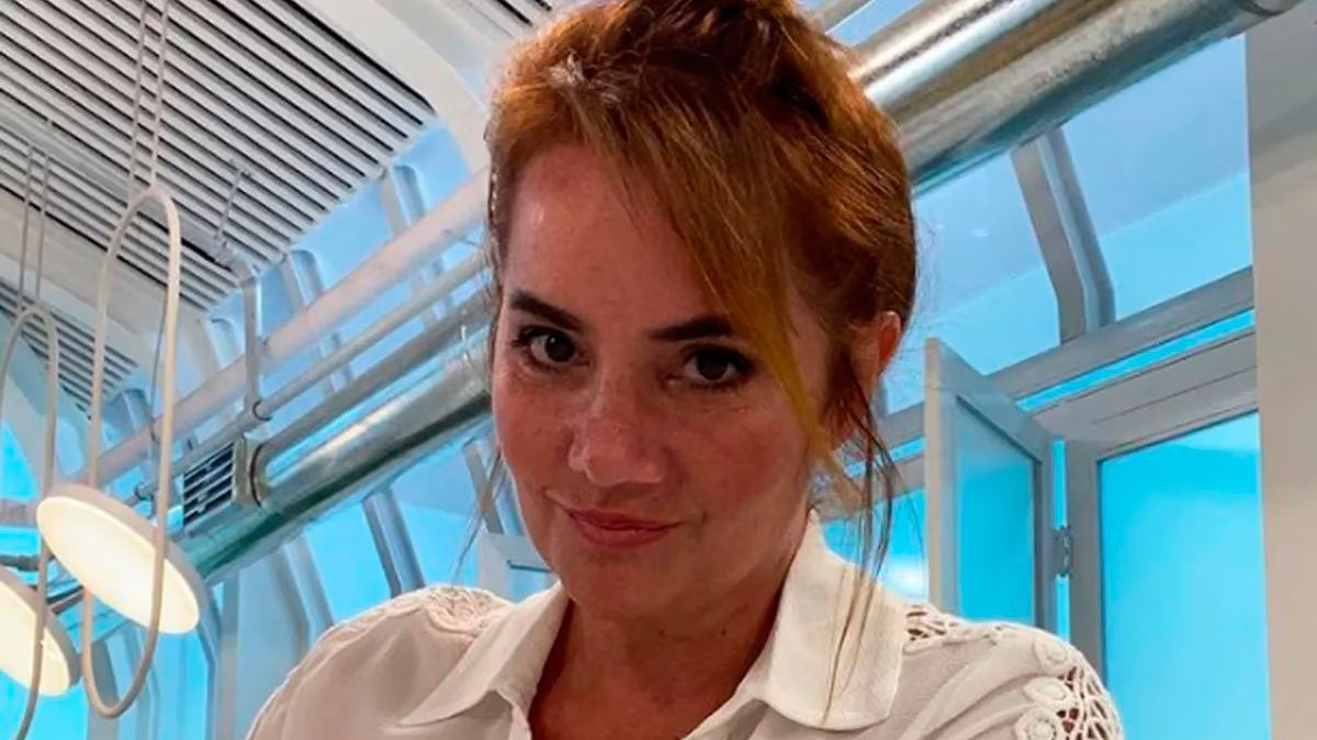 Nancy Pazos no aguantó el calor y quedó en ropa interior mientras hacía ...