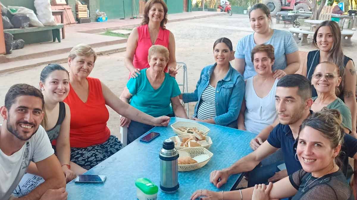 Mayra, la ex Miss Puerto Rico, visitó Colonia Jaime para aprender sobre ...