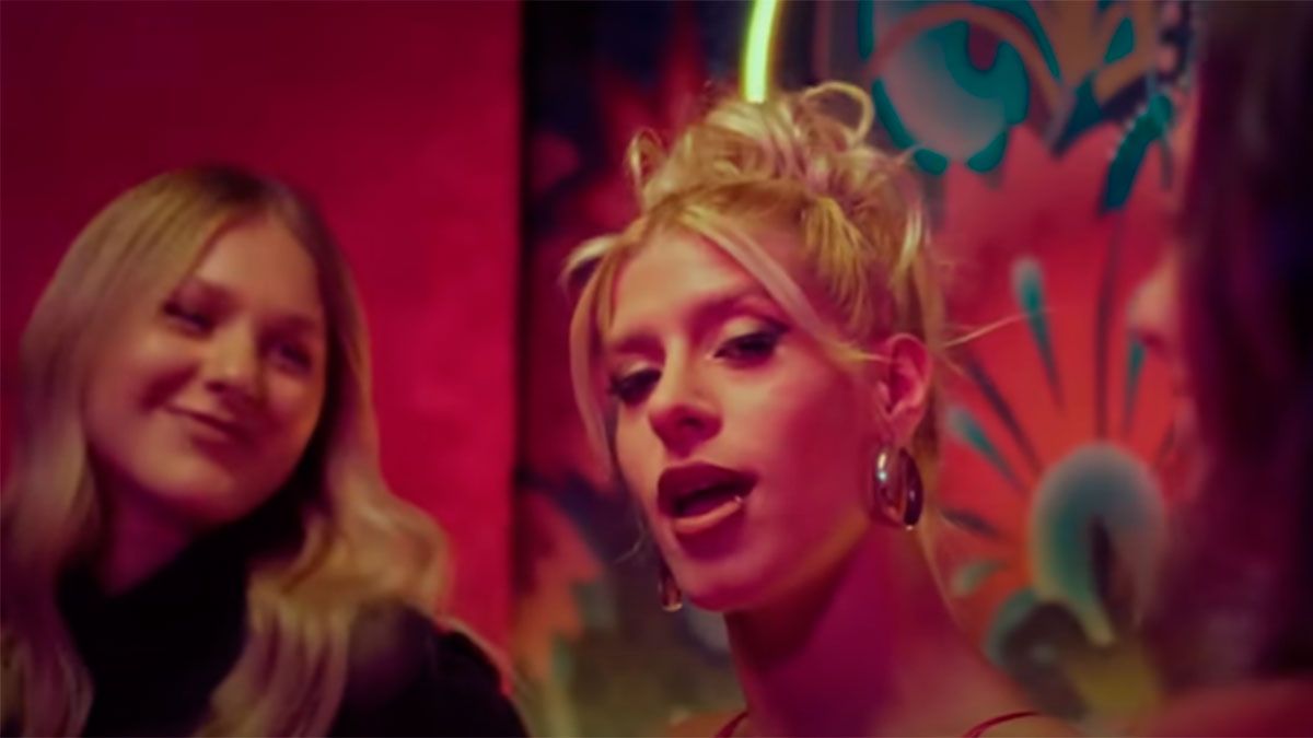 Camila Lattanzio de Gran Hermano presentó su tema y la acusaron de ...