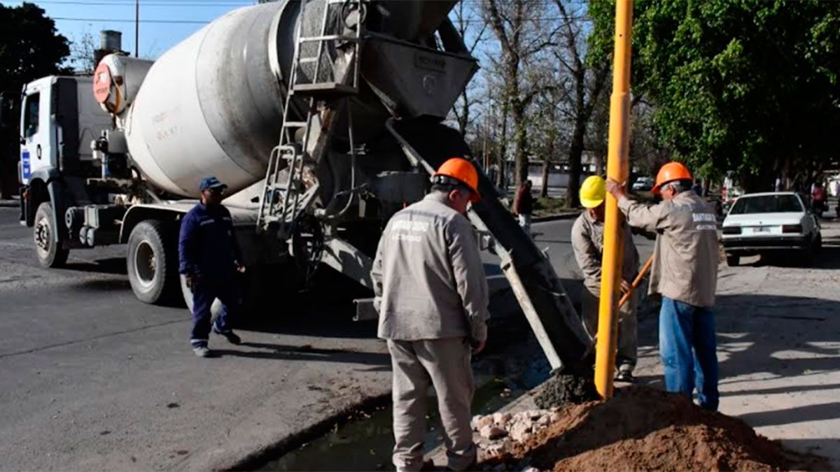 Instalaron semáforos con tecnología Led sobre avenida Aguirre - Diario ...