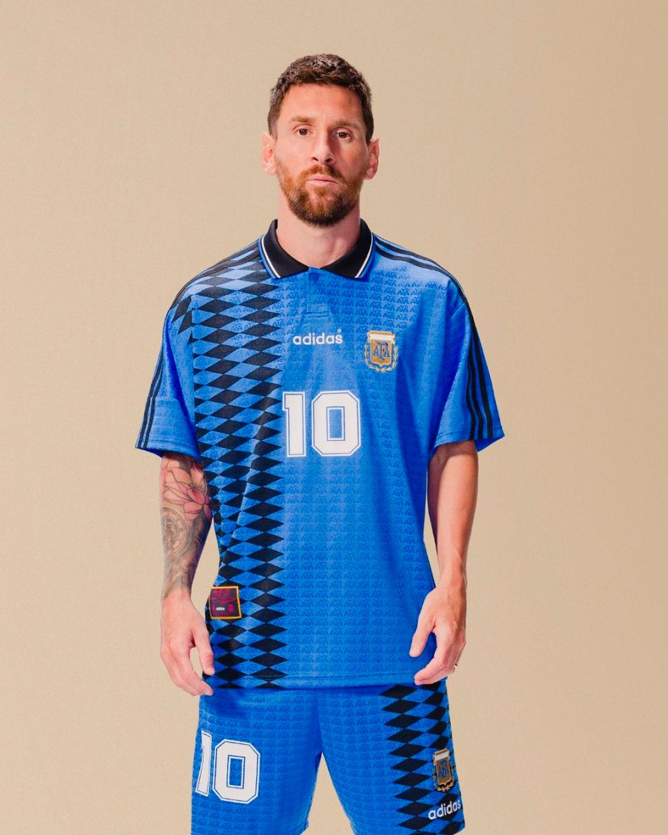 Con Messi como modelo, la Selección Argentina presentó una nueva ...