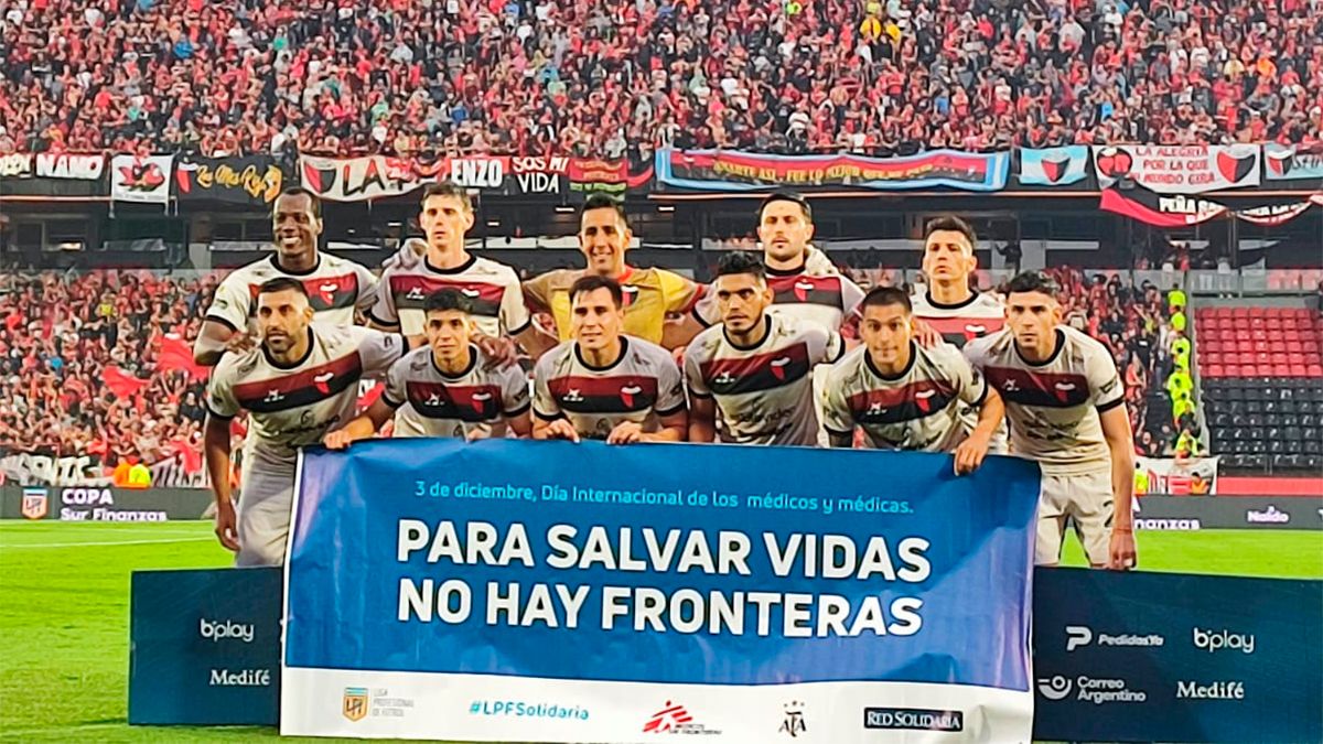 Colón de Santa Fe sufrió el cuarto descenso de su historia - Diario ...