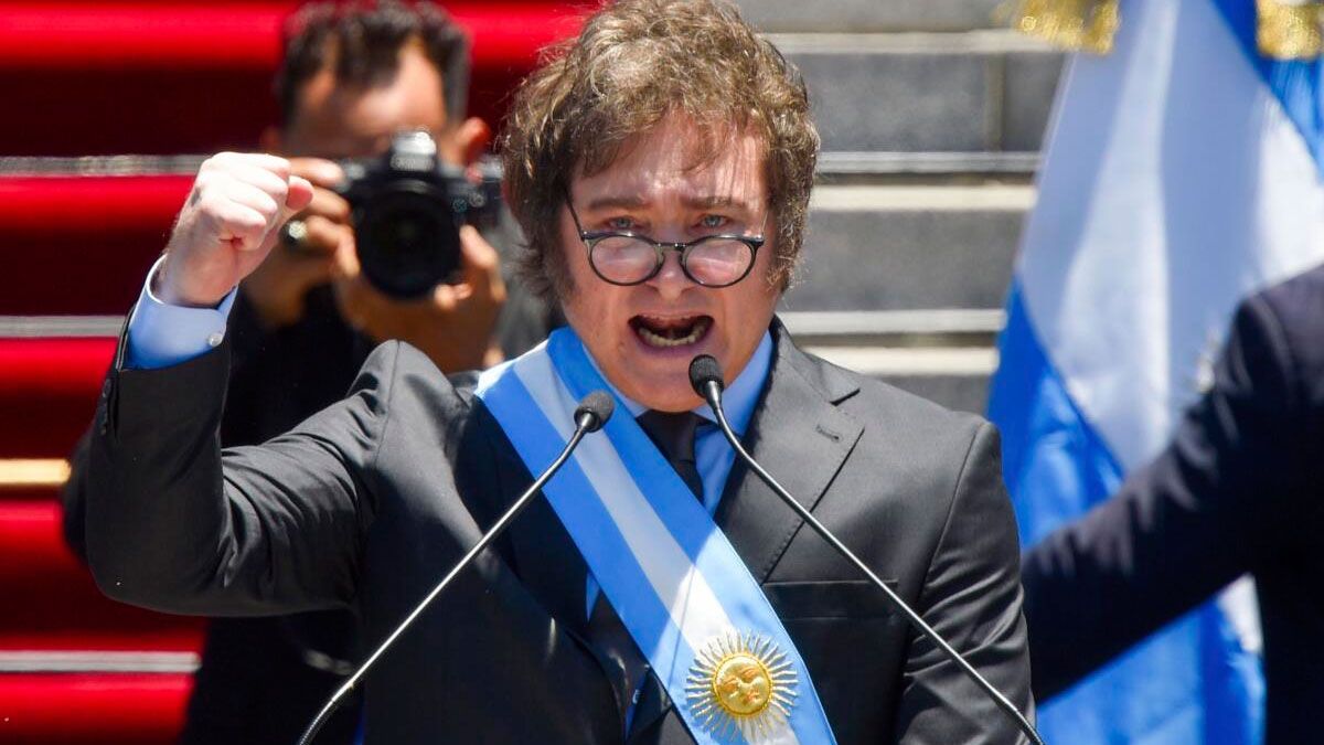 Milei, duro con los gobernadores: Los voy a dejar sin un peso, los voy a fundir a todos - Diario ...