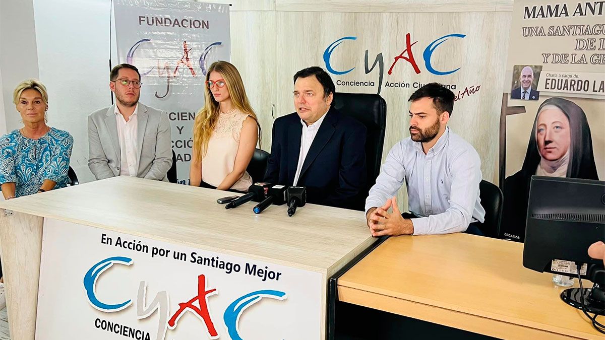 El CyAC inicia el ciclo de conferencias de su fundación con la vida y ...