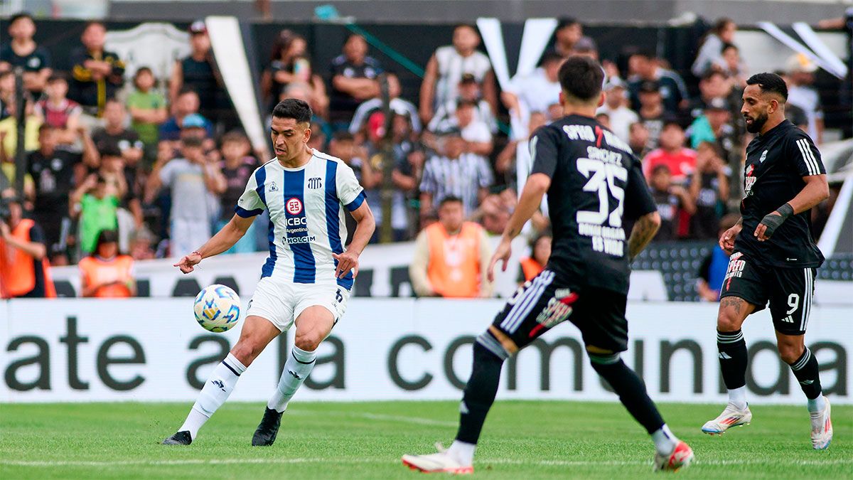 Deportivo Riestra y Talleres no pasaron del cero en Bajo Flores ...