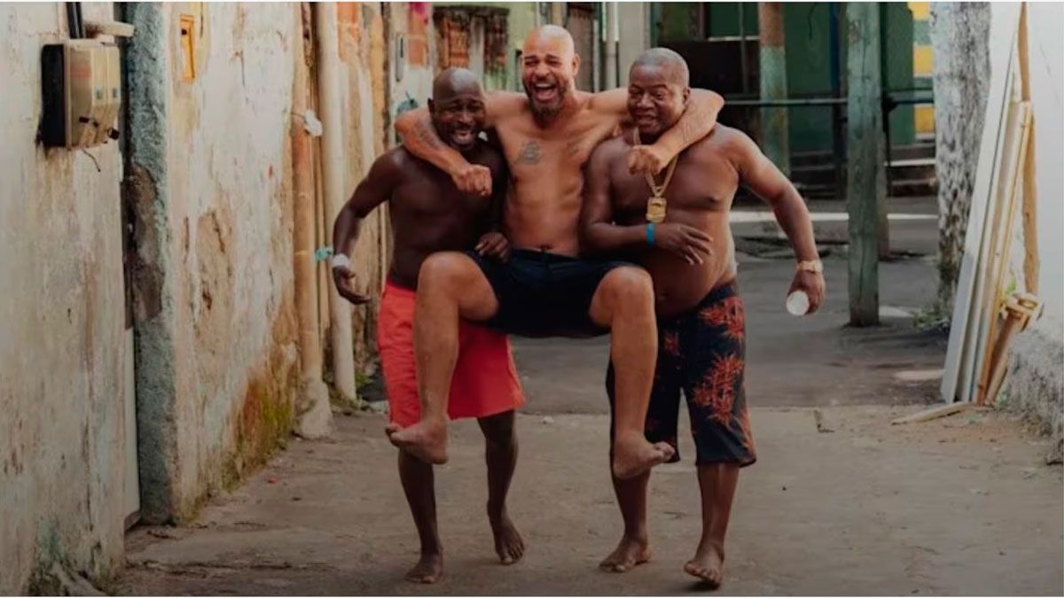 Desgarradora carta: Adriano reconoció que es alcohólico y contó por qué vive en una favela ...