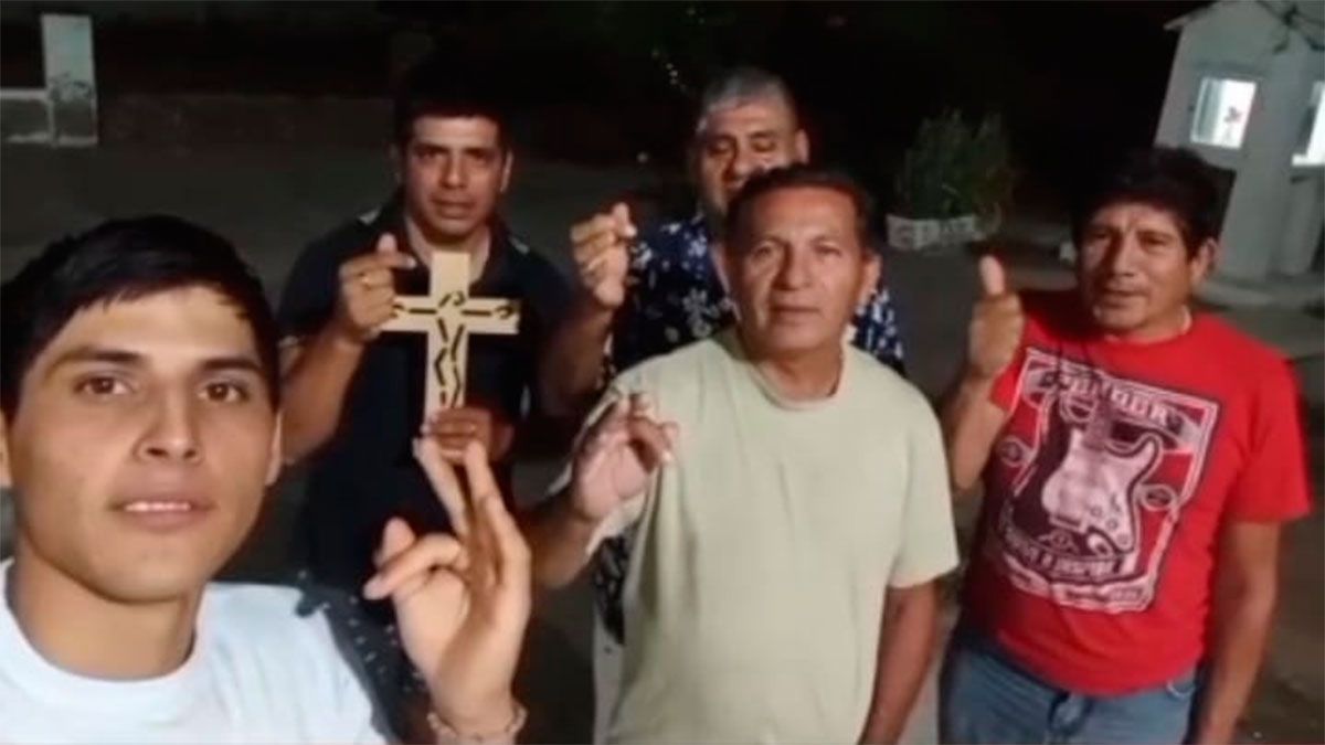 El padre Angelo celebra 78 años rodeado del afecto de la comunidad de ...